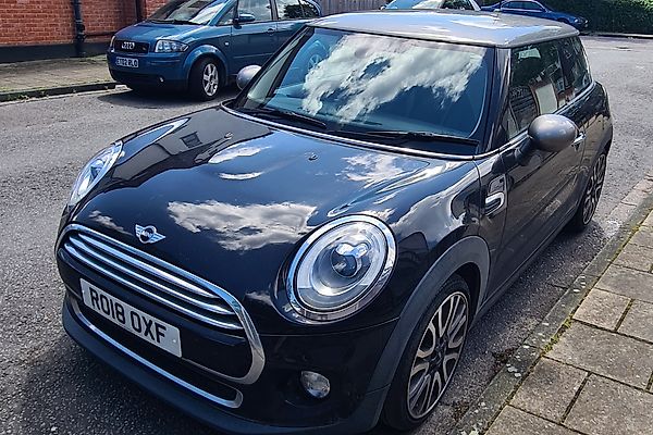 Mini for Rent in London | hiyacar