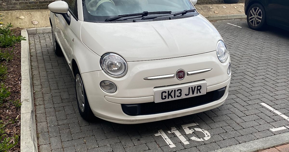 Hire a cheap Fiat 500 from Jenna in Brighton, BN1